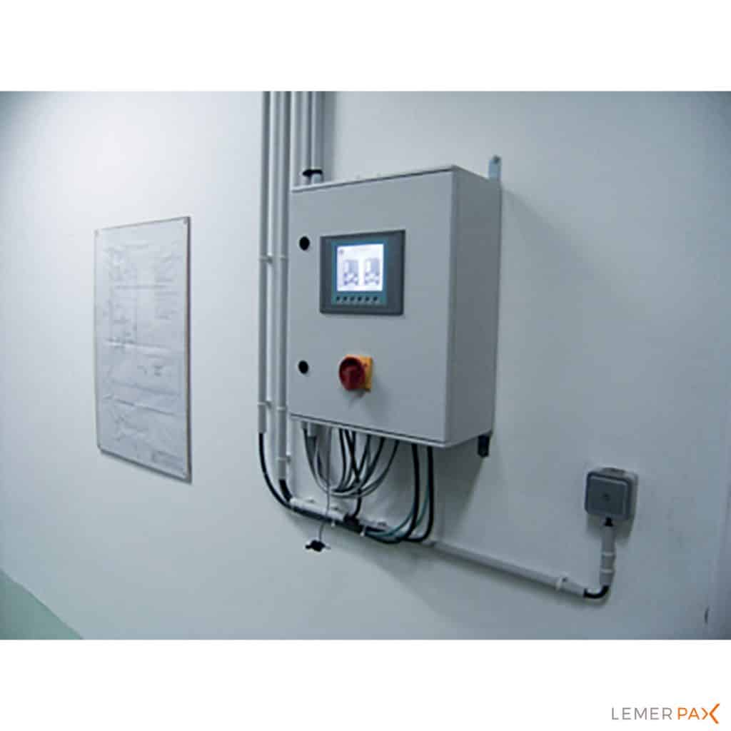 Decay tanks - Storage for radioactive effluent from hot laboratories ...