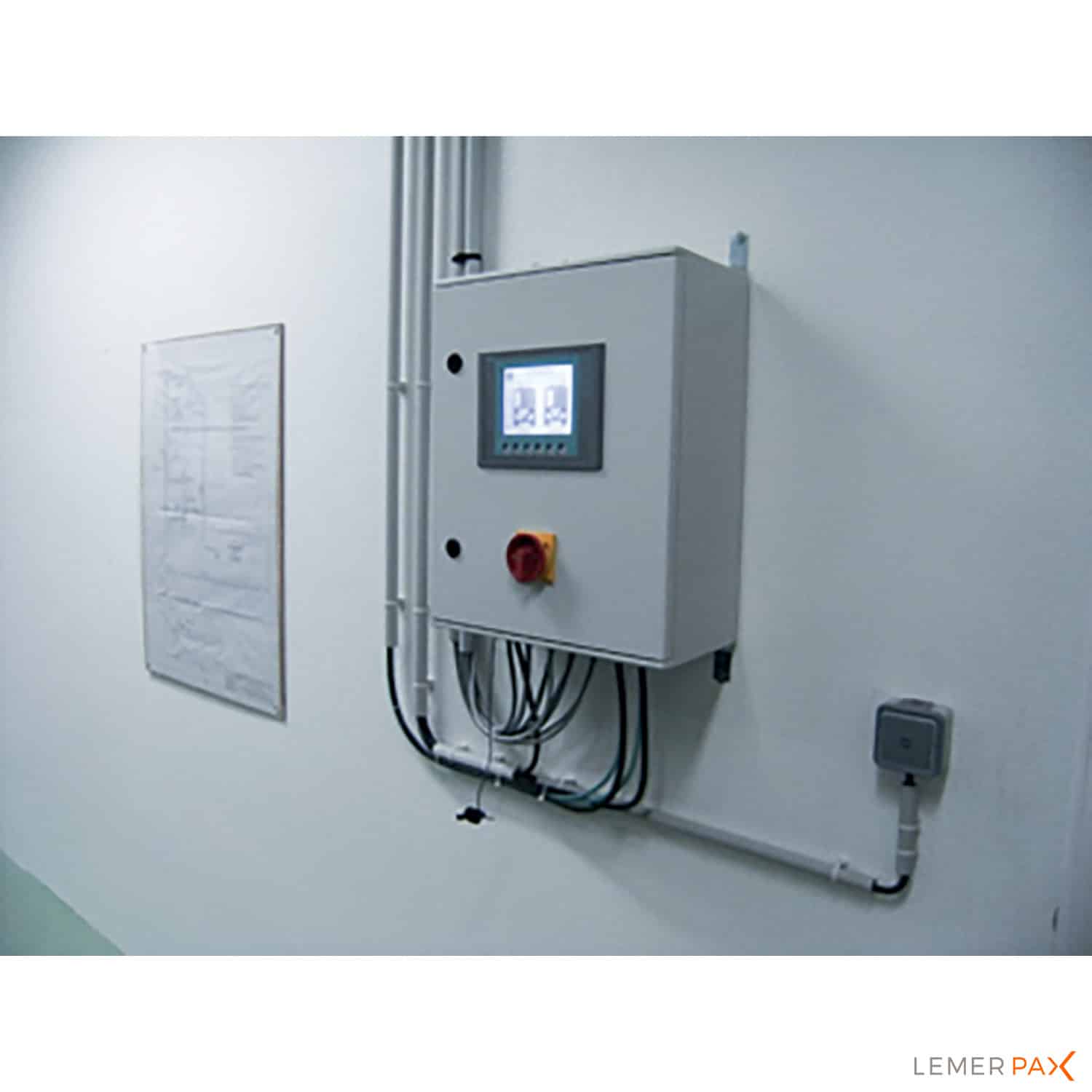 Decay tanks - Storage for radioactive effluent from hot laboratories ...