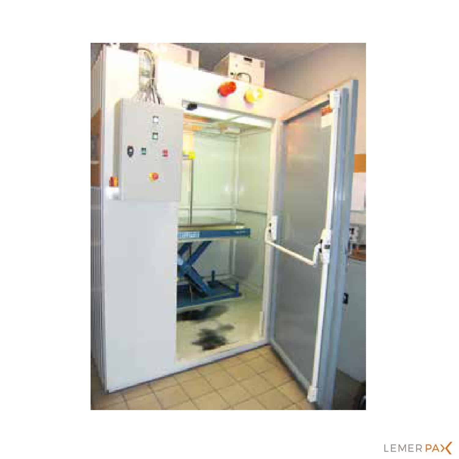 Compact X-ray cabinets - non-destructive testing (NDT)
