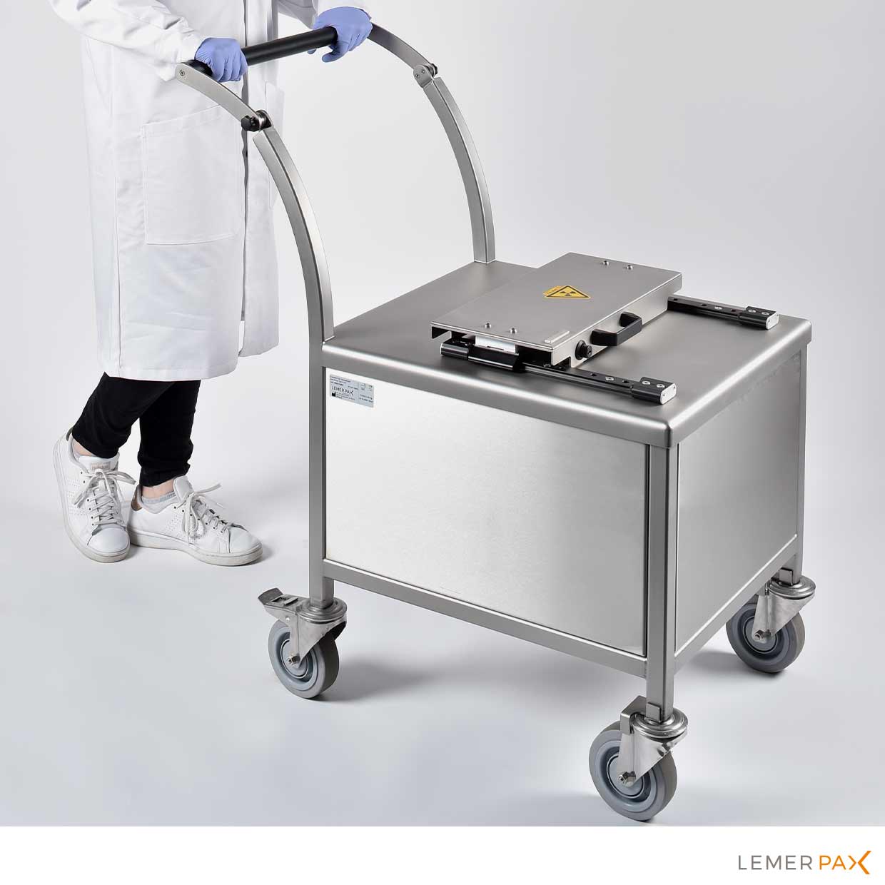 CHT trolley - Transport trolley for radiopharmaceutical substances