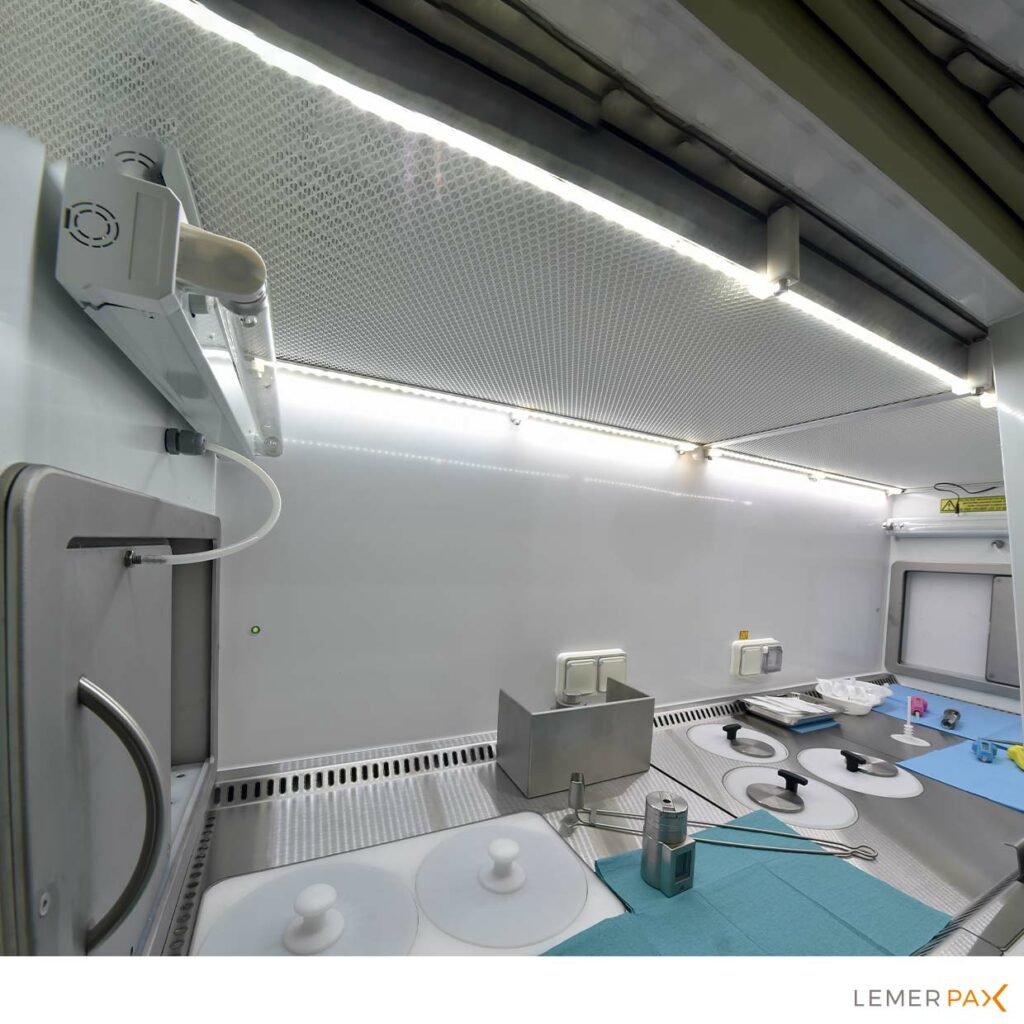 Easypharma 4R - manual preparation shielded hot cell