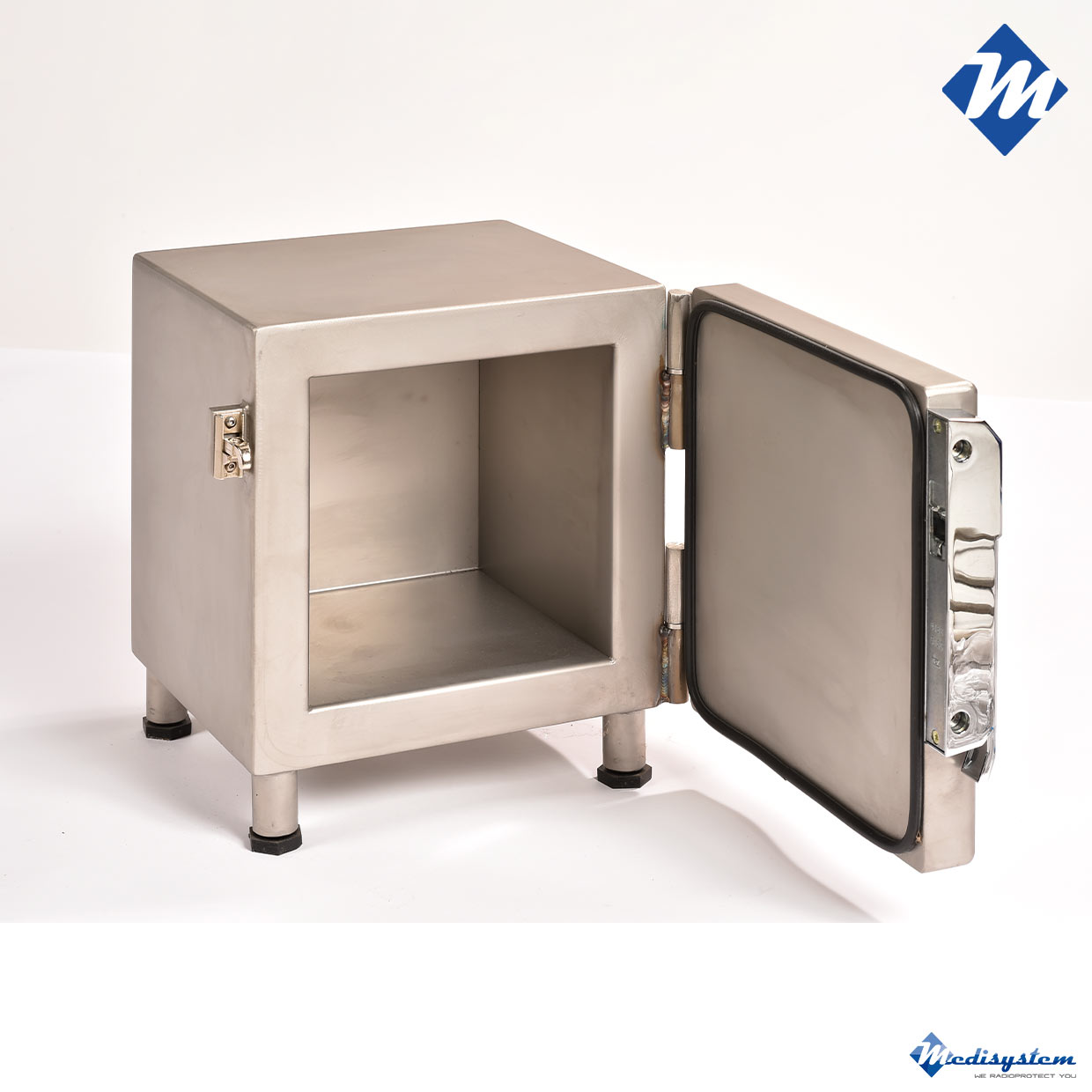 Shielded cabinet - radioactive source storage - Lemer Pax
