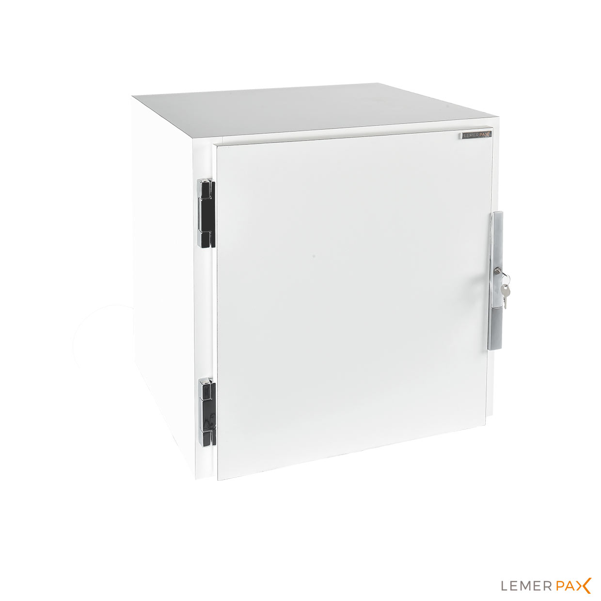 Wall pass-through for safe transfer of sources - Lemer Pax