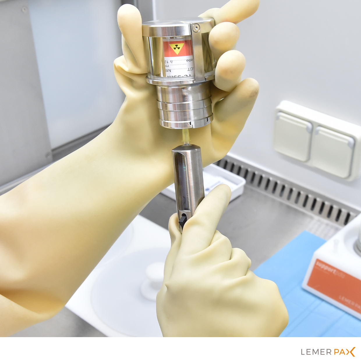 Easyview - complete range of shielded syringe shields