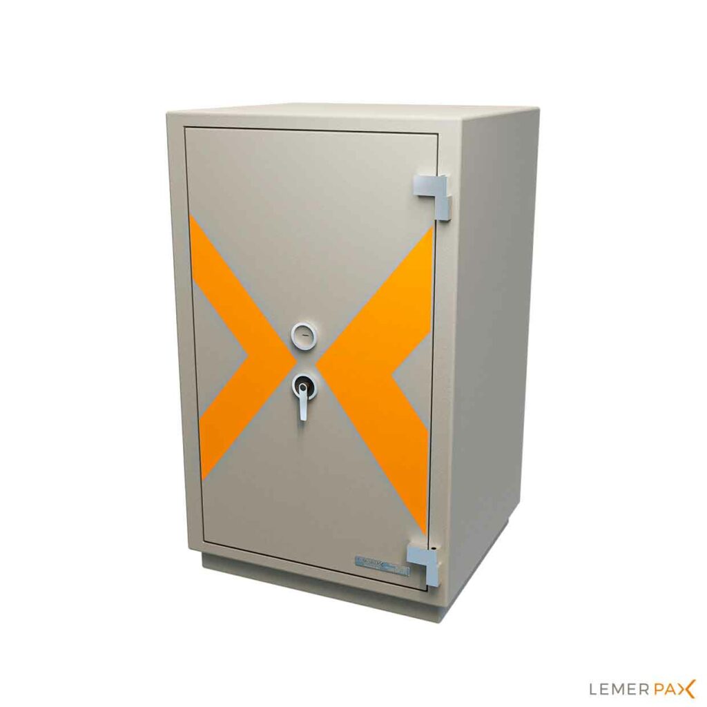 Fire resistant shielded safe for radioactive sources