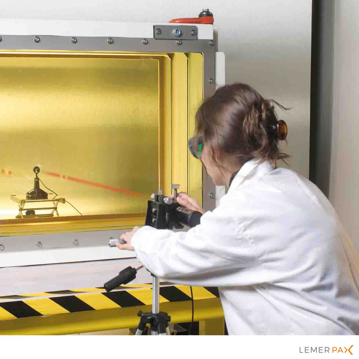 Radiation Shielding Windows - Lead glass blocks and windows