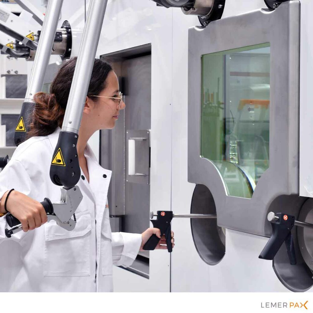 TMP shielded hot cell - Lemer Pax